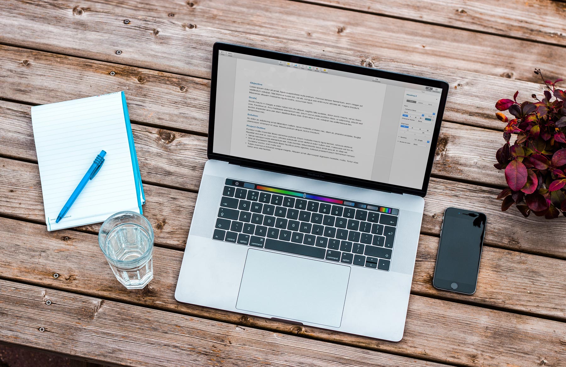 Attract clients with an irresistible online bio - MDRT Blog