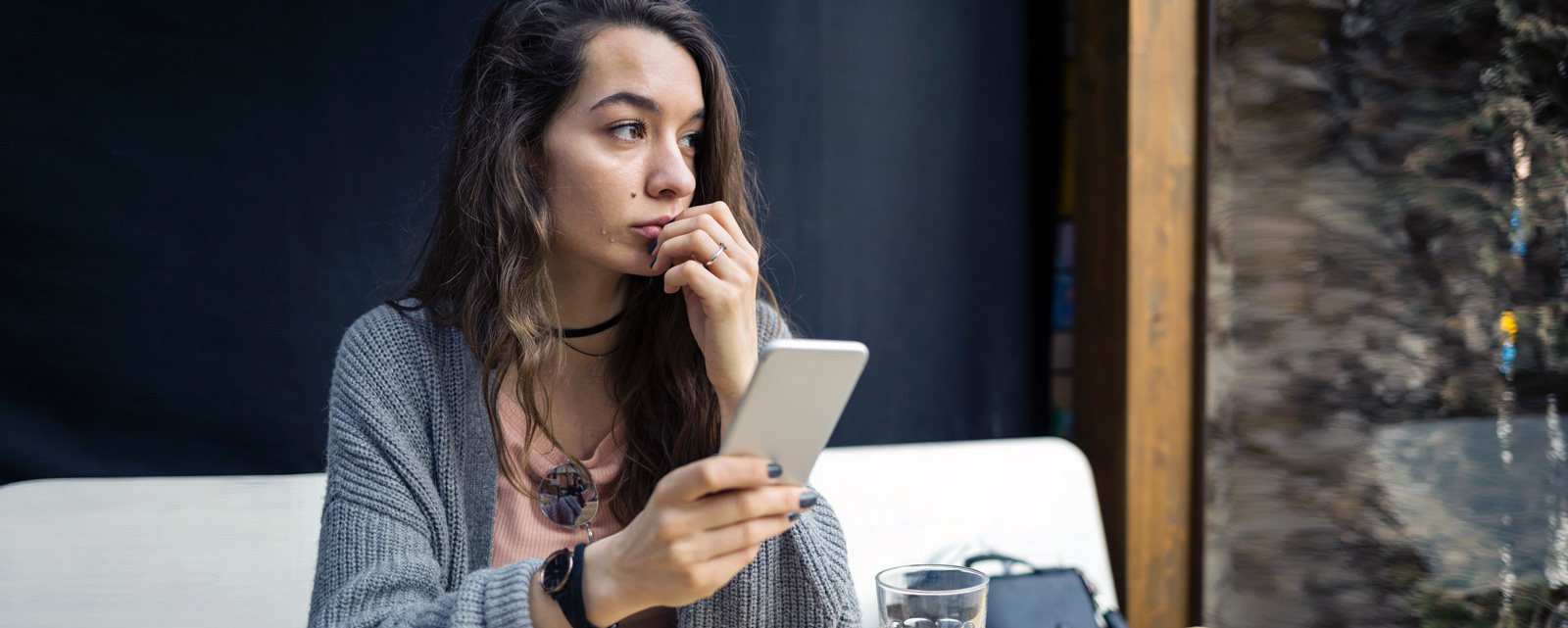 Stop cold calling and attract prospects through social media - MDRT Blog